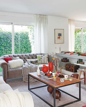 A Madrid, une maison à l'intérieur chaleureux