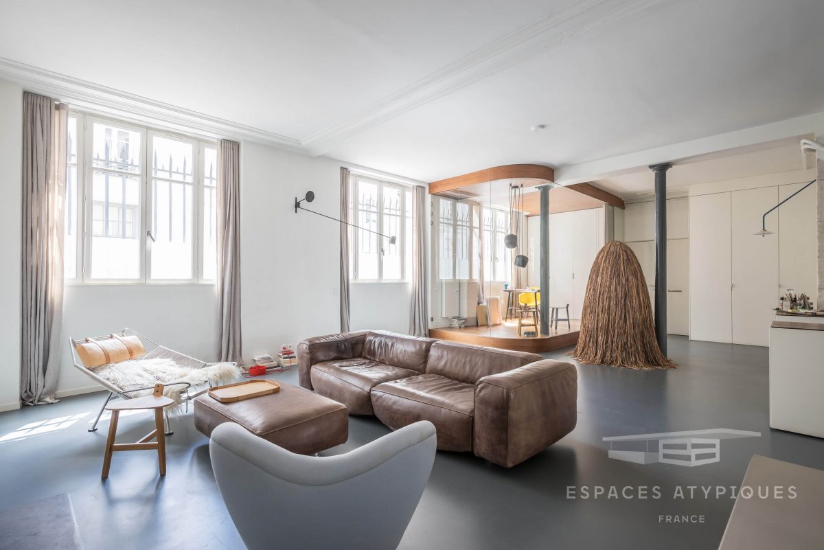 Design d'exception pour un loft dans un ancien atelier à Paris