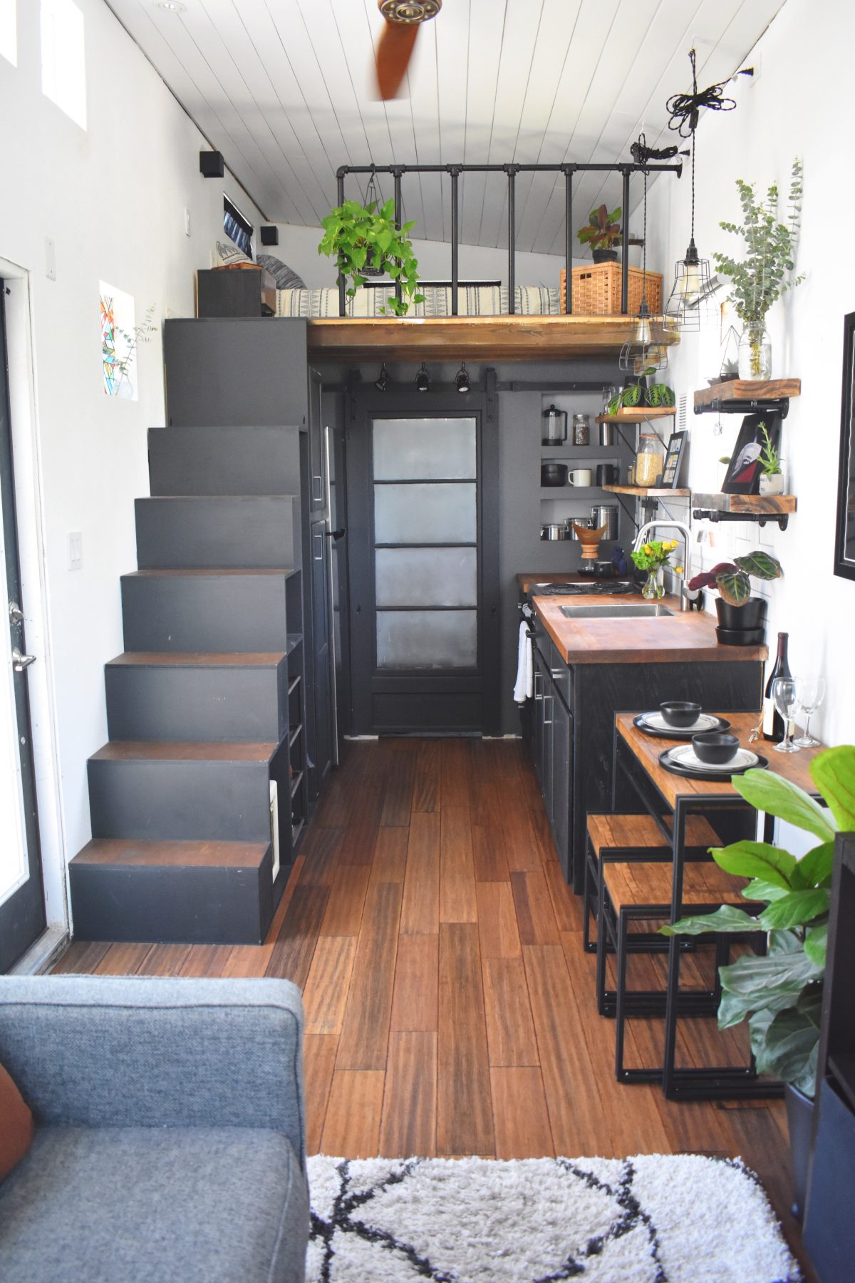 Cette tiny house de 25m2 a une surface parfaitement exploitée