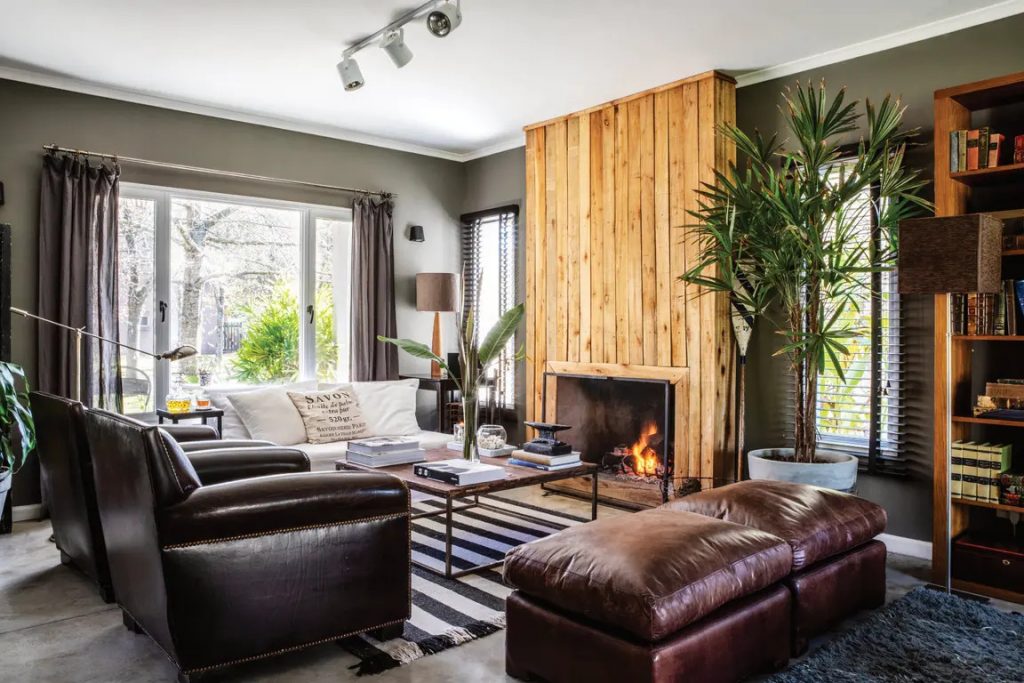 La rénovation de la chaleureuse maison d'un designer d'intérieur