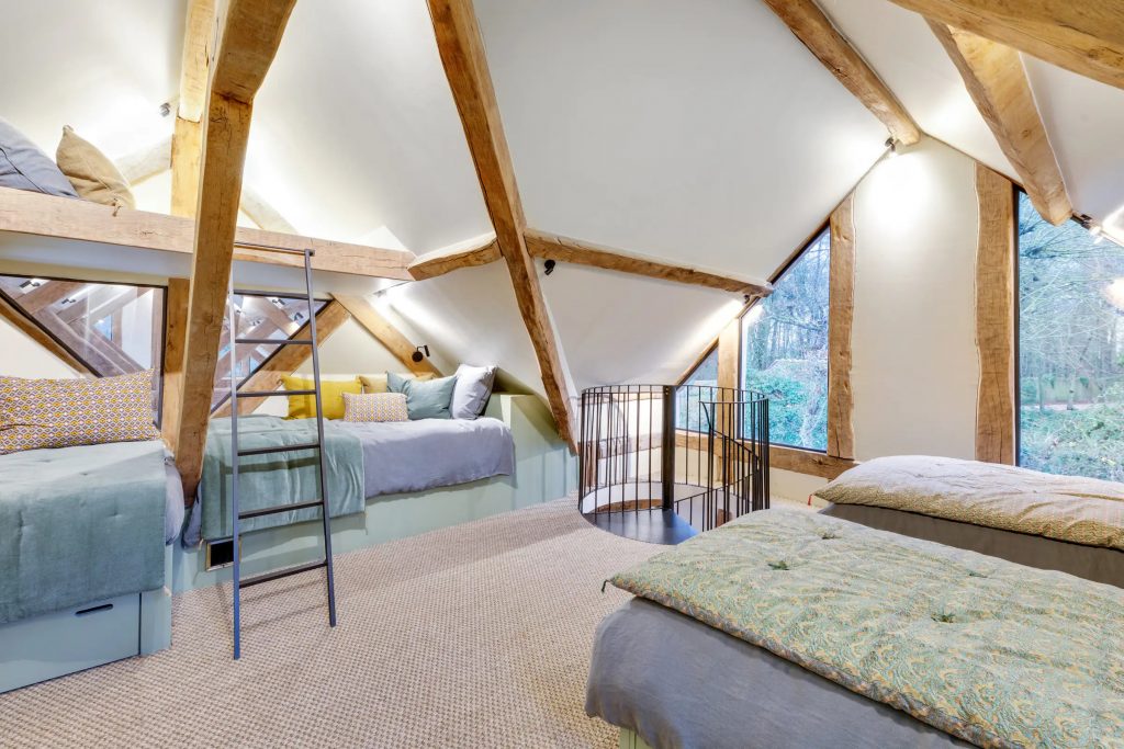 Une maison au charme rustique français à l'ouest de Paris