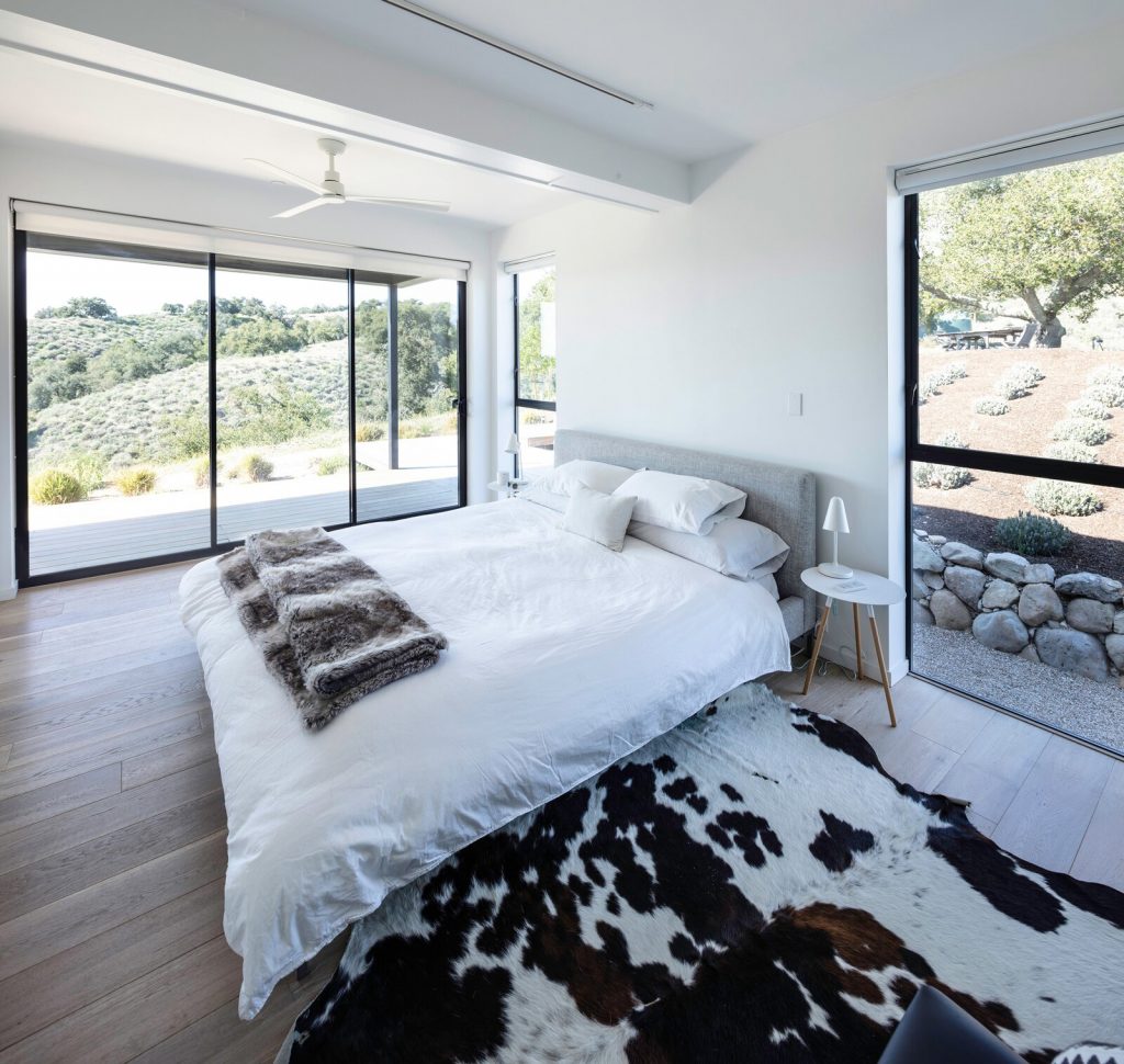 Une maison préfabriquée de 120m2 en Californie au look design