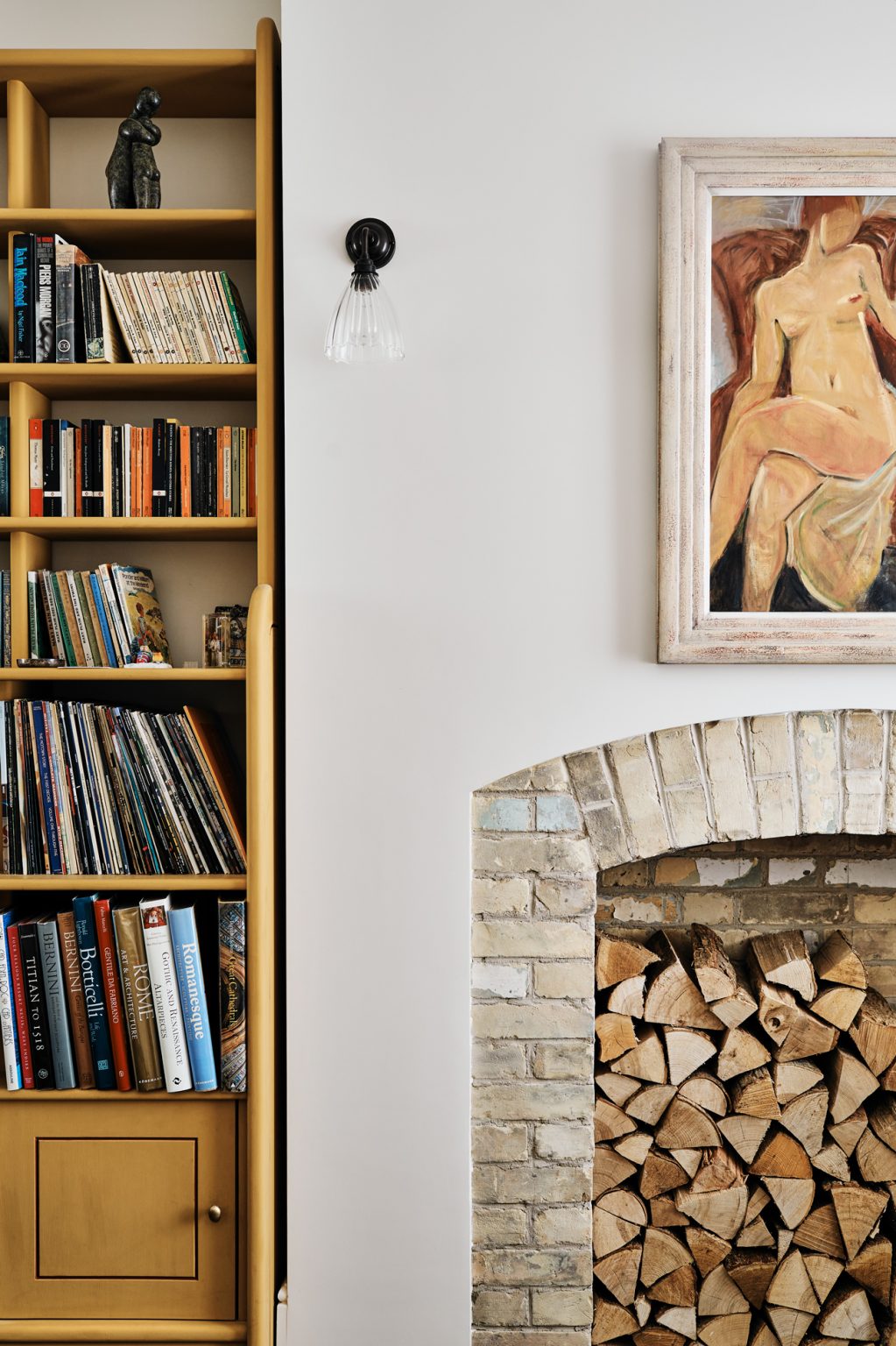 Une maison victorienne rénovée à Londres par Mark Lewis Interior Design