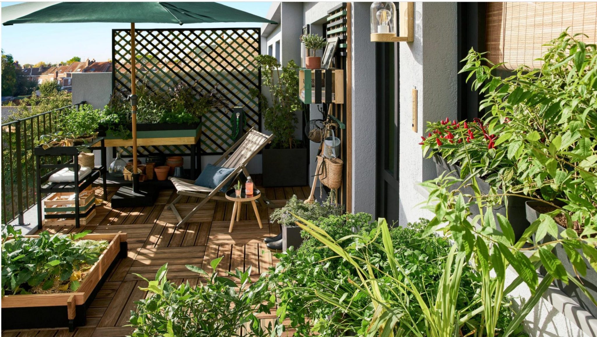 Un potager sur le balcon pour récolter fruits et légumes, pourquoi pas?