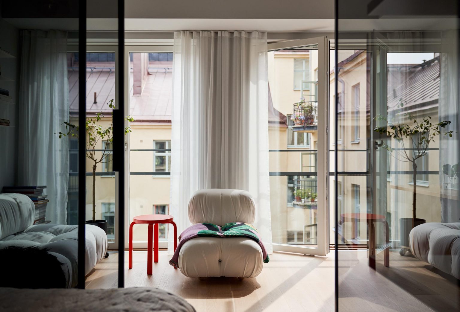 Un studio design de 32m2 aménagé comme une suite hôtelière de luxe