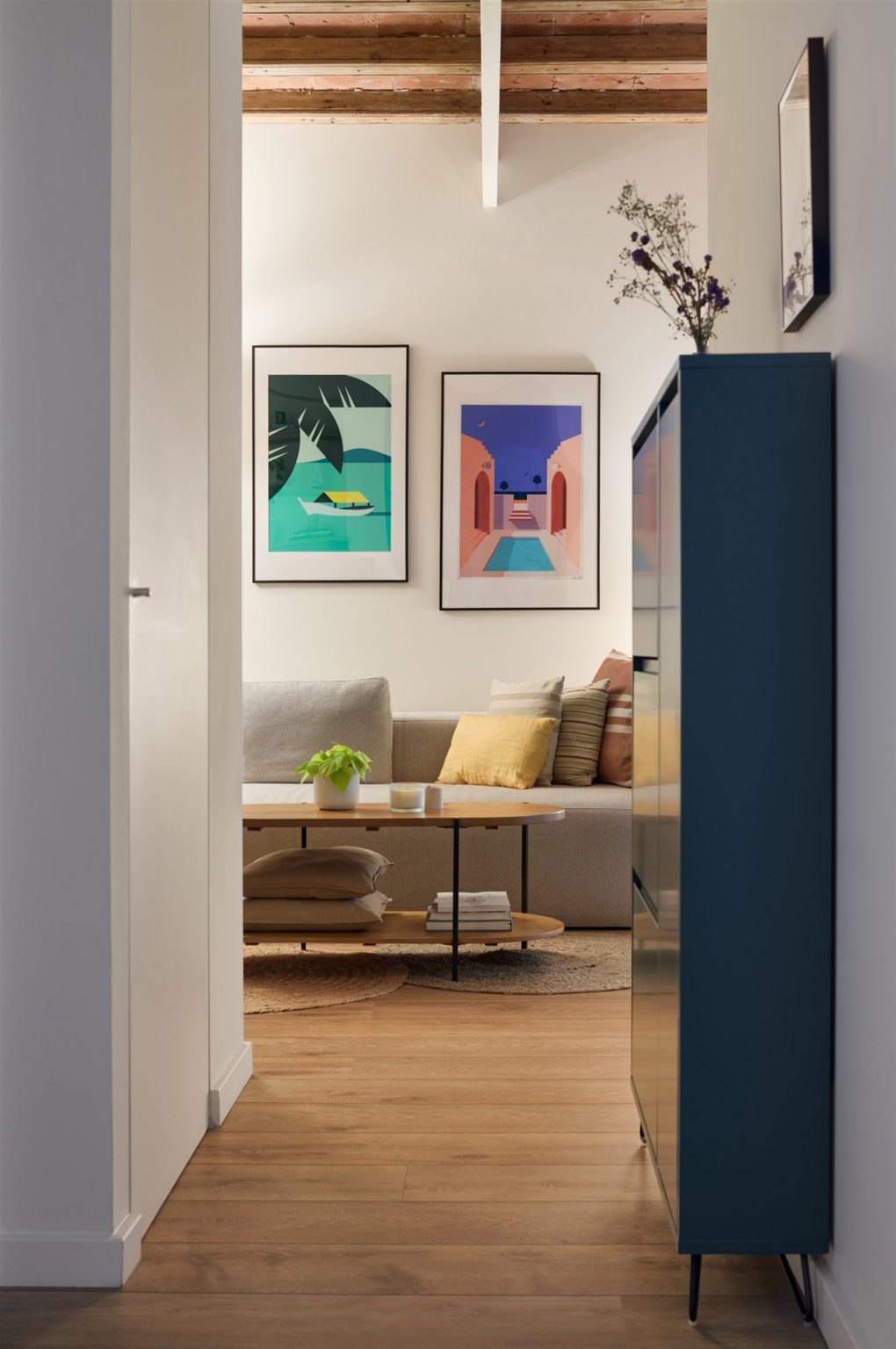 Un appartement de 40m2 au design coloré pour un designer à Barcelone