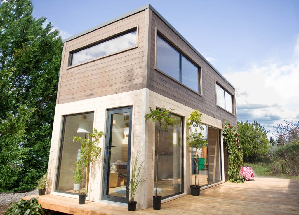 Cette mini maison en bois de 30m2 est française et écologique