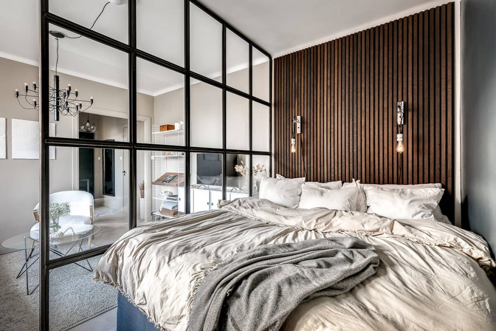 Un grand studio de 36m2 bien organisé comme un deux-pièces