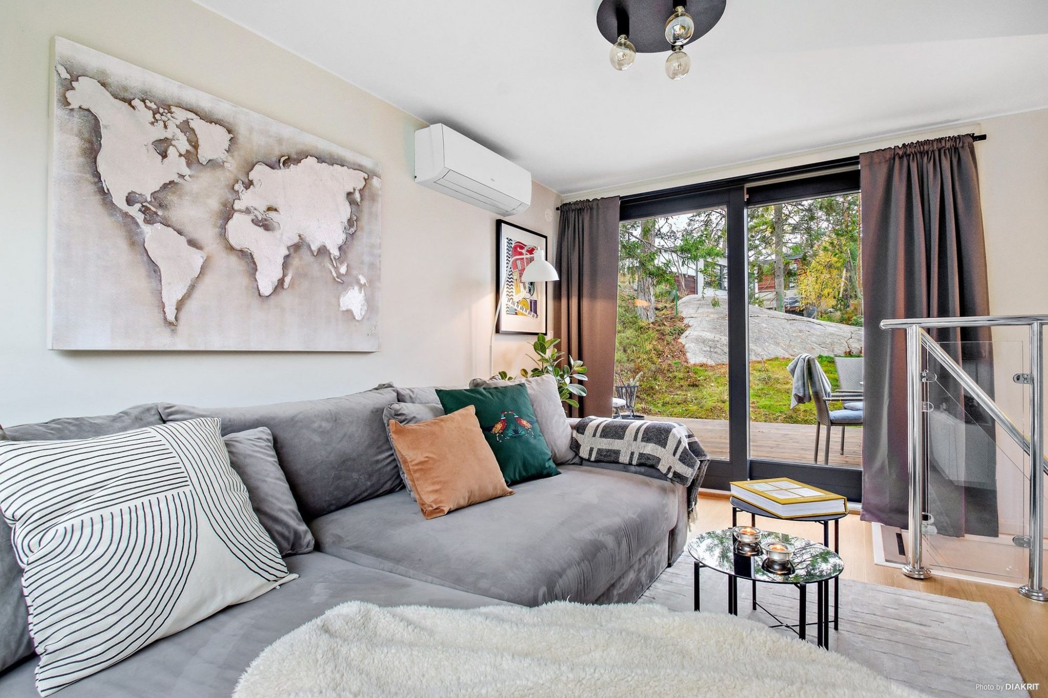 Cette petite maison en bois de 42m2 a tout d'une grande ! (avec plan)