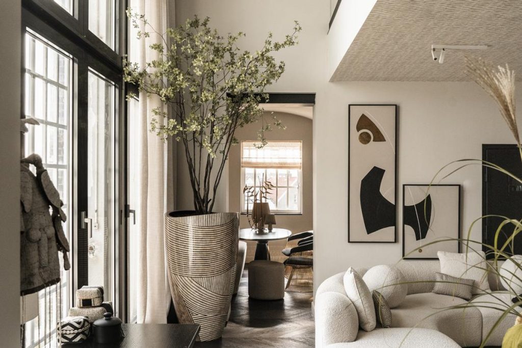 Un appartement sur trois niveaux de 157m2 au style Art Déco à Rotterdam