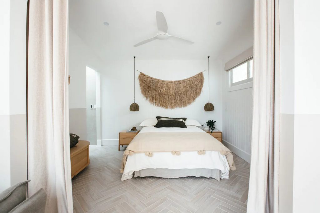 Une petite maison d'invités de 40m2 à la décoration naturelle