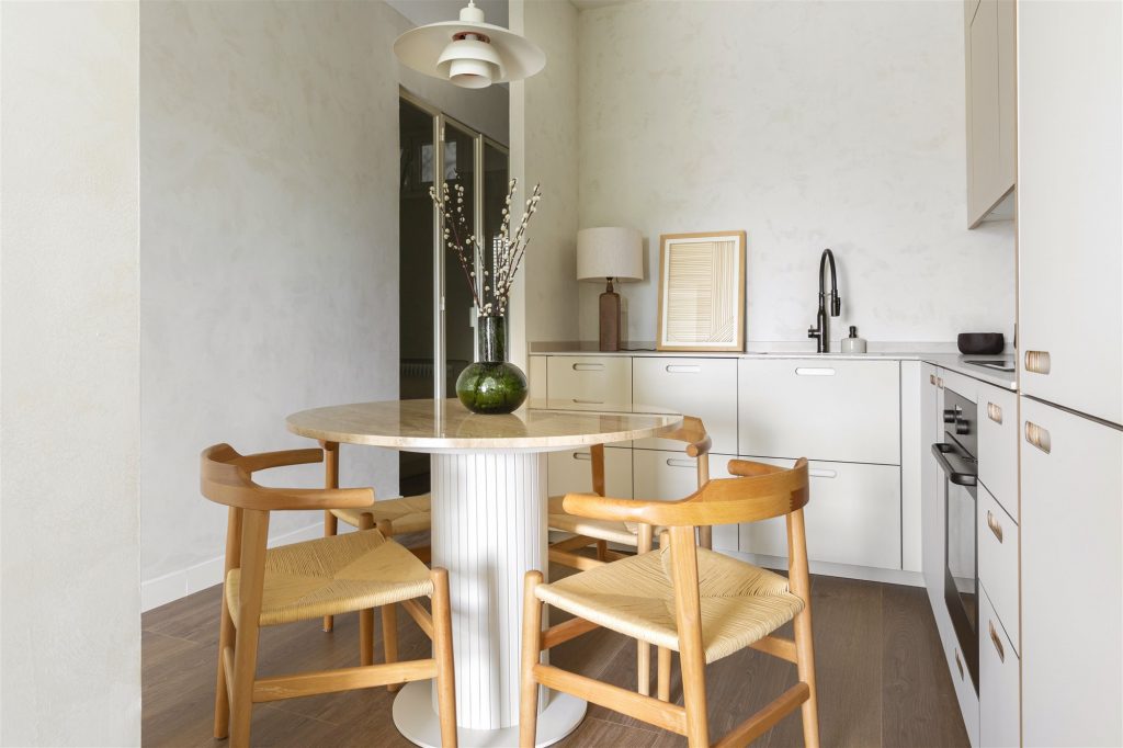 Un petit appartement design de 36m2 pour un jeune cinéaste