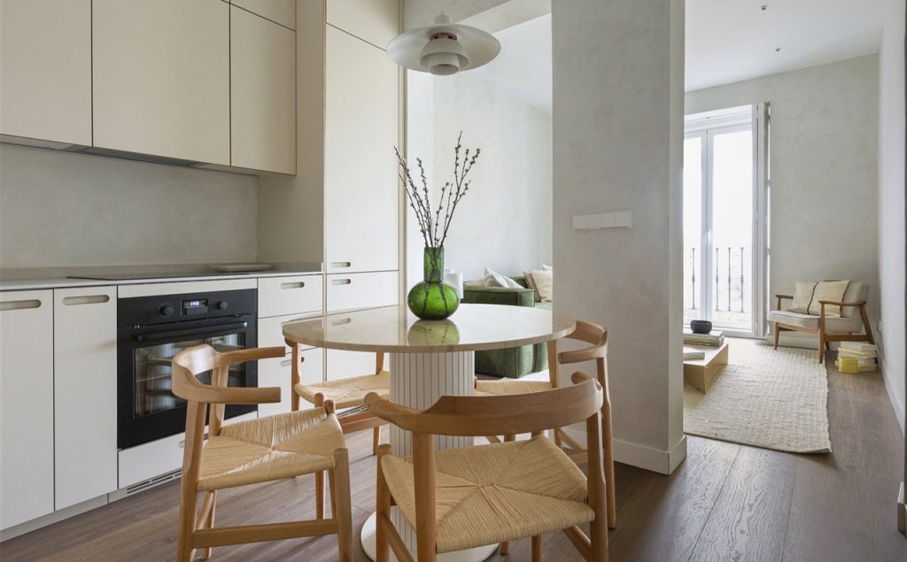 Un petit appartement design de 36m2 pour un jeune cinéaste