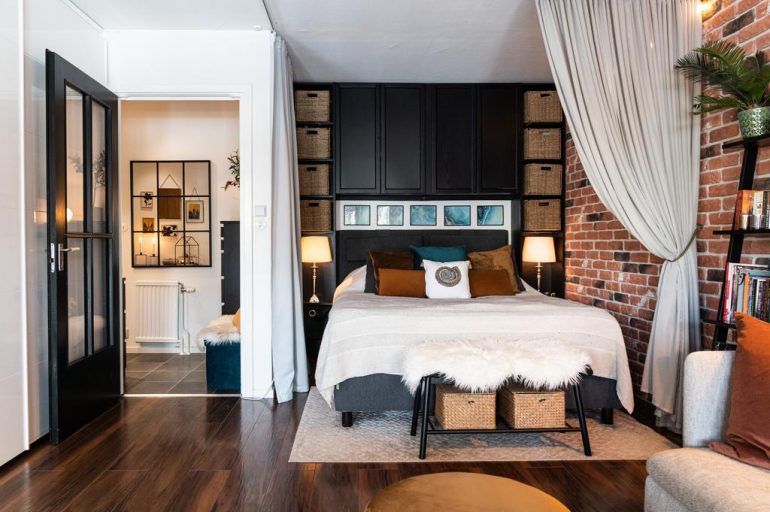 Un mini loft de 40m2 avec un grand balcon vitré