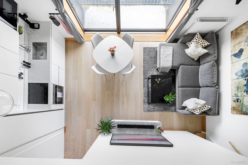 Un studio de 34m2 bien organisé et sa chambre en mezzanine