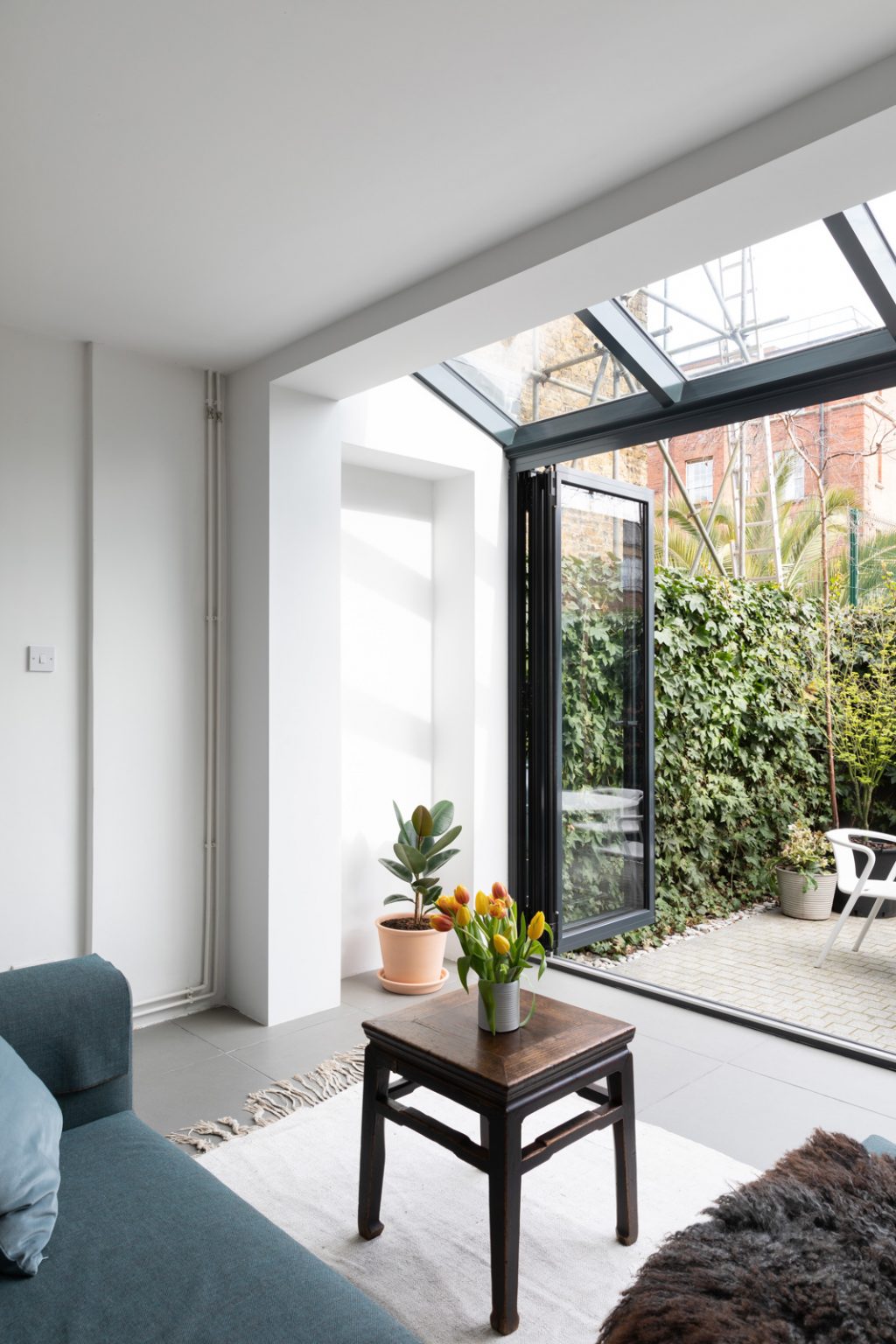 Une lumineuse maison de ville de 90m2 repensée par un architecte