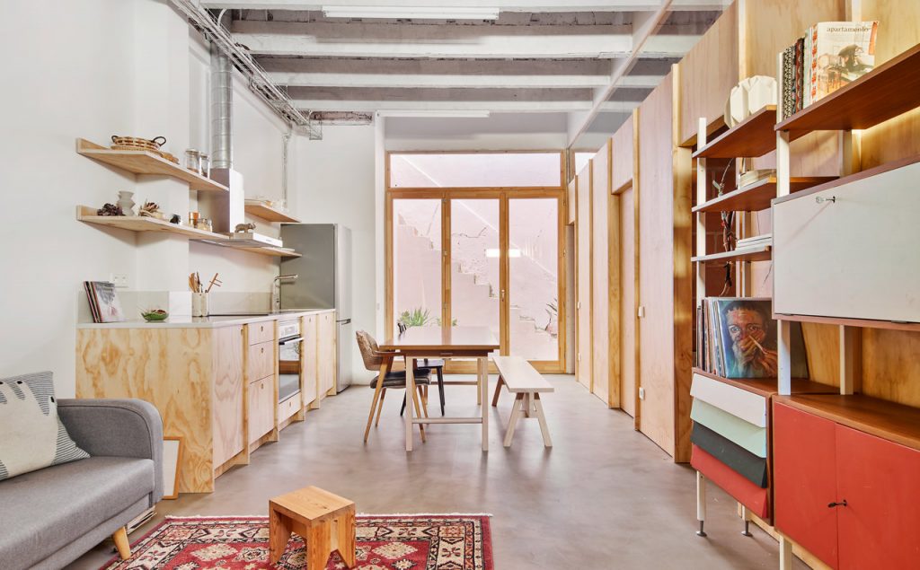Une maison ancienne de 40m2 transformée en un lieu design