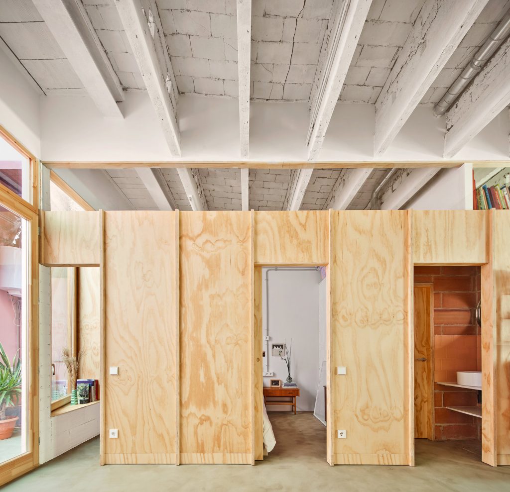 Une maison ancienne de 40m2 transformée en un lieu design