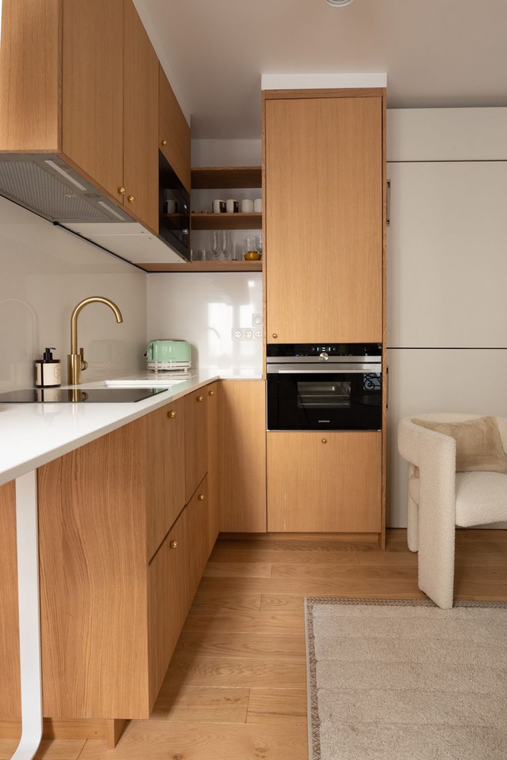 Un appartement de 18m2 optimisé pour 4 à Paris par Studio Castille