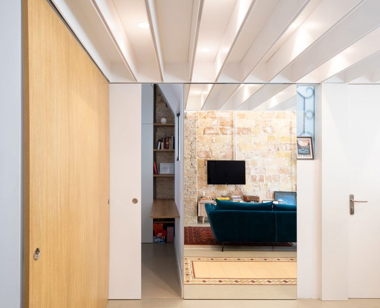 Un appartement de 56m2 modulable rénové par des architectes