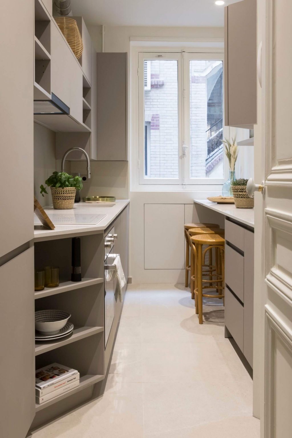 Un élégant appartement de 85m2 à Paris dans un quartier paisible