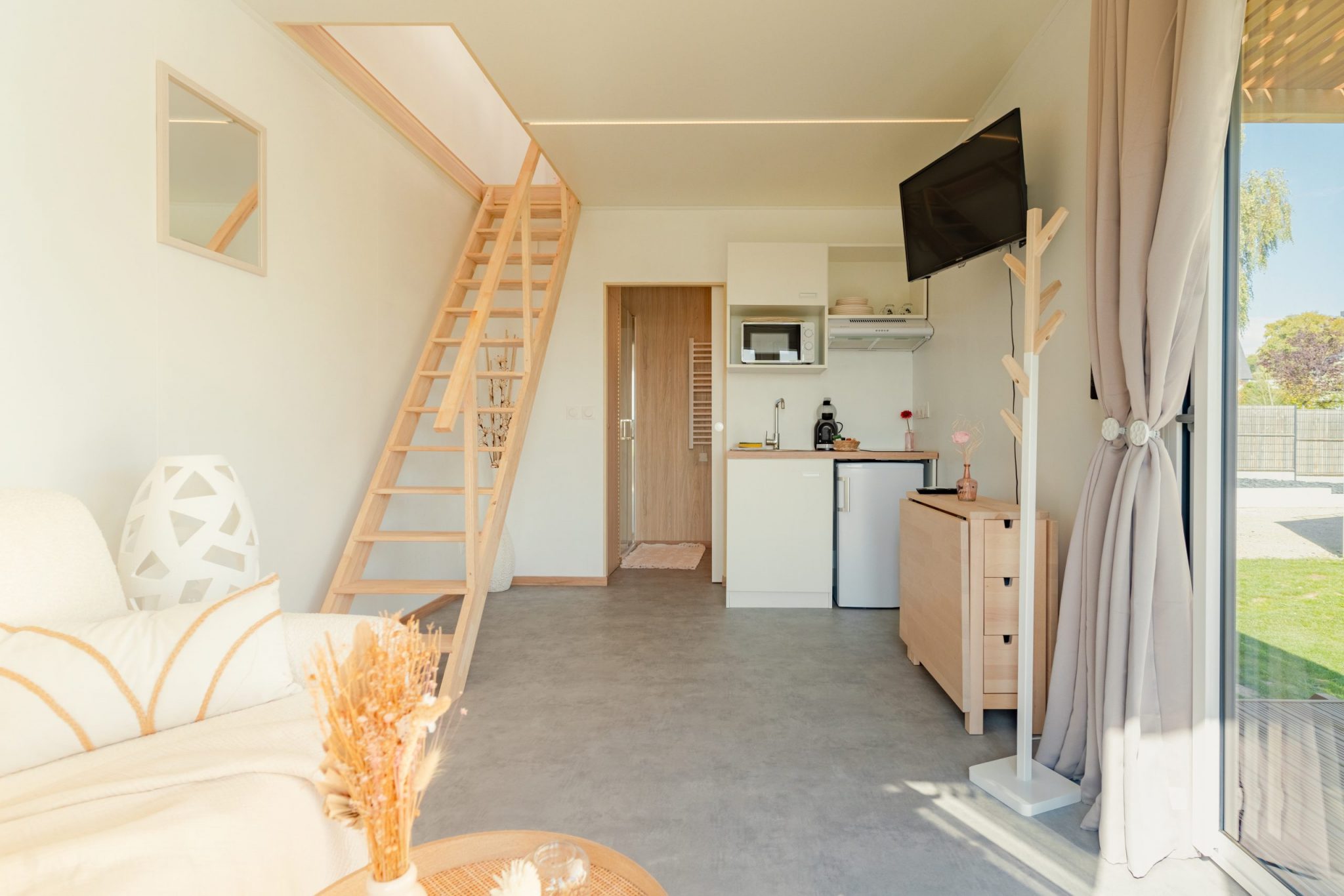 Une mini maison de 30m2 française à installer dans son jardin