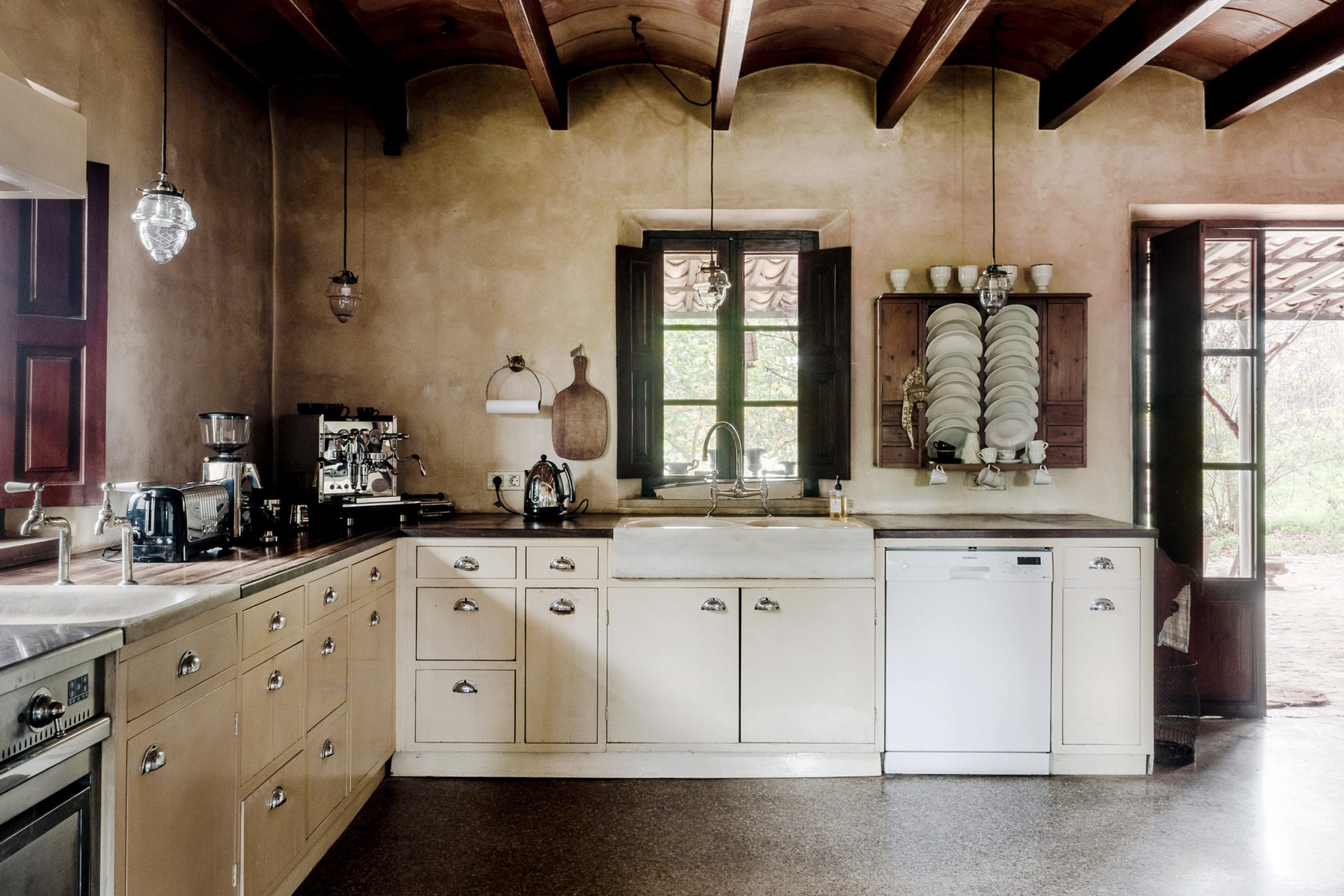 Une maison en pierres d'inspiration provençale à Palma