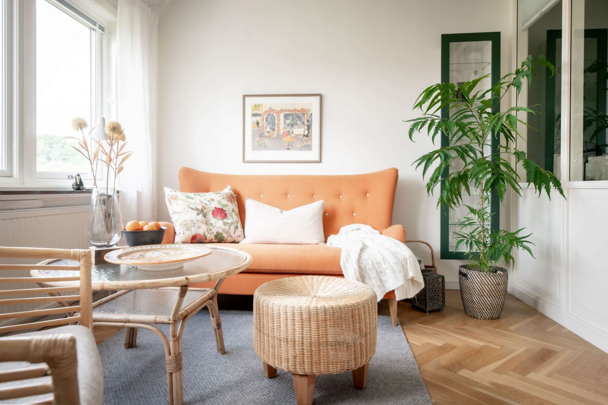Un studio de 42m2 bien optimisé avec une verrière blanche