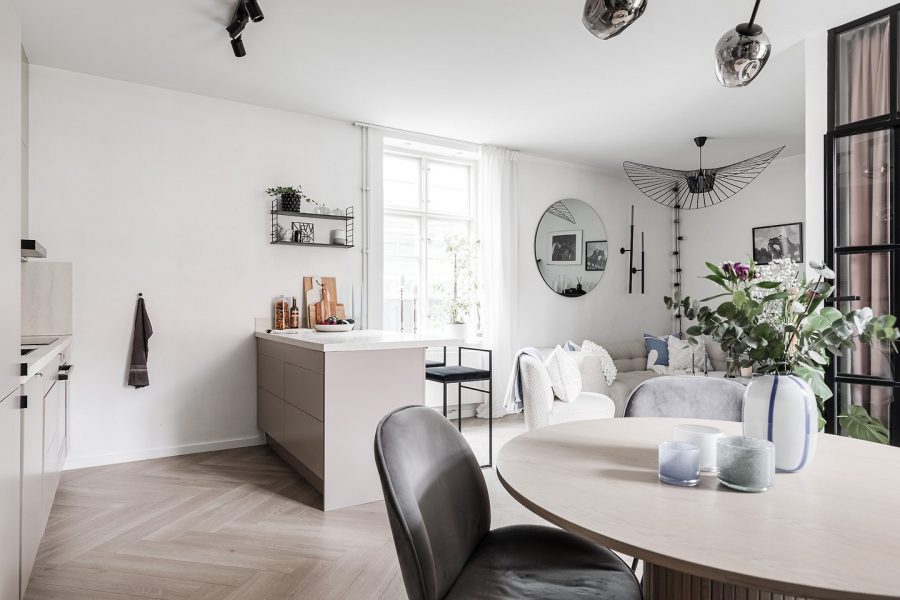 Un double studio de 50m2 très élégant et sa chambre verrière