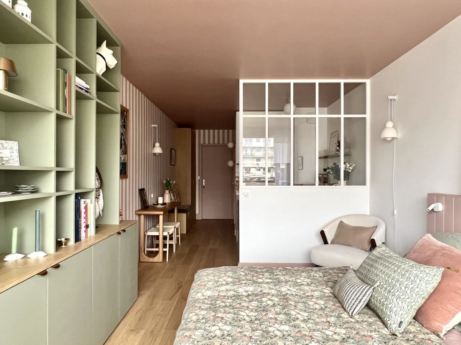 La rénovation d'un studio de 26m2 à Paris par Happy Pog