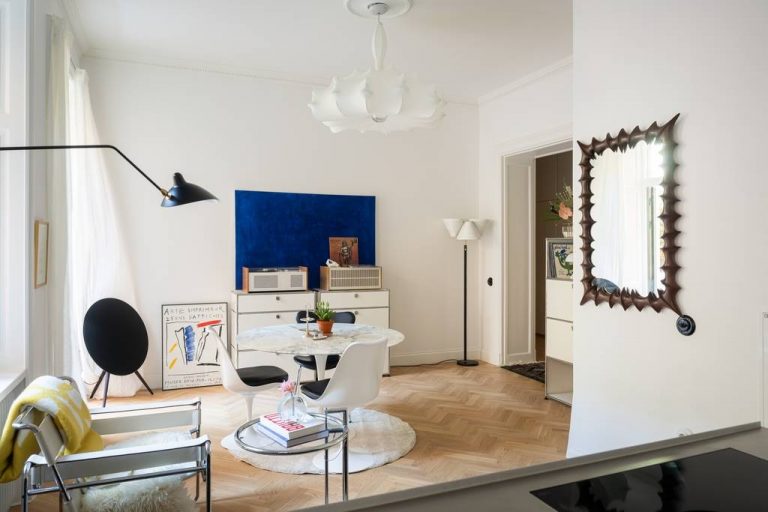 Un deux-pièces design de 55m2 rénové dans un immeuble ancien